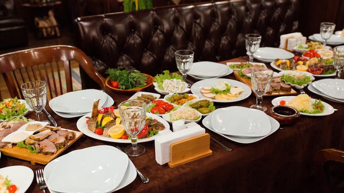 Restaurant Food | Know All About Restaurant Food at NDTV Food