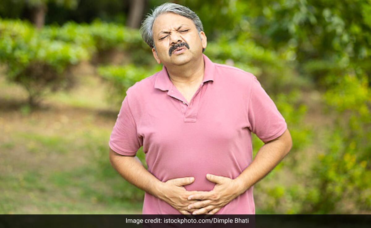 Irritable Bowel Syndrome (IBS): 7 Foods To Avoid & 7 Foods To Eat Daily
