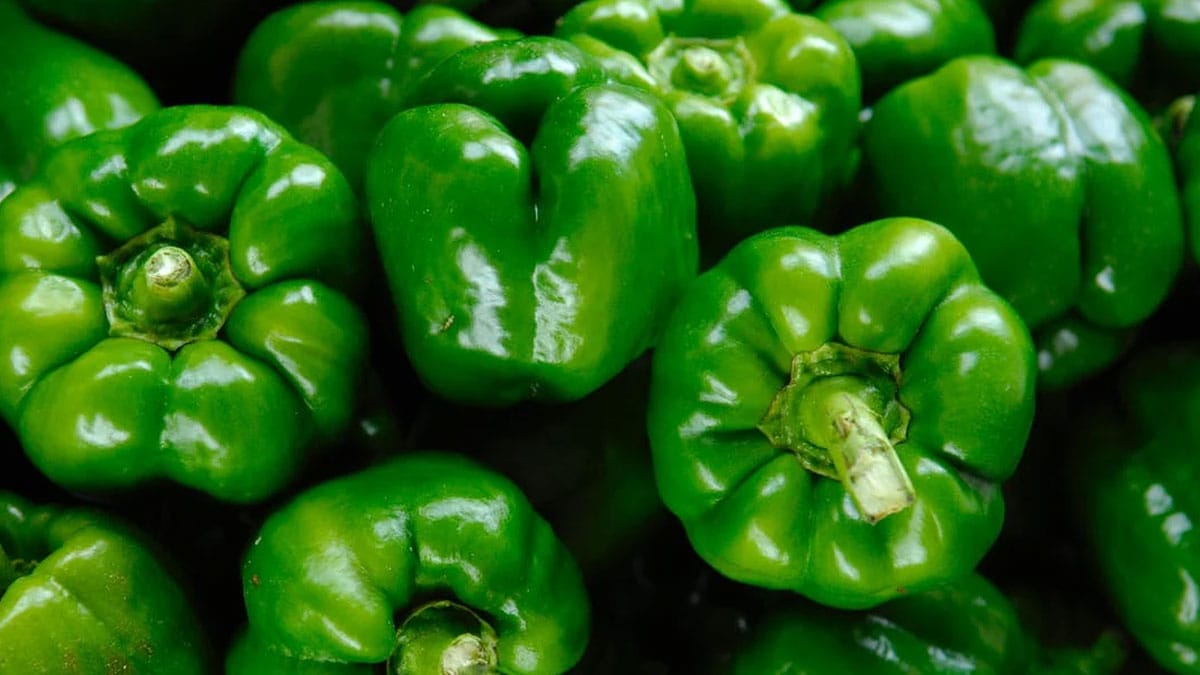 Ways To Cut Bell Peppers | Know All About Ways To Cut Bell Peppers at ...