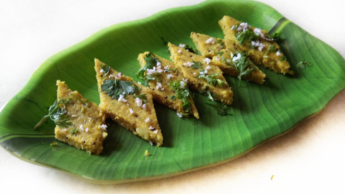 Thapi Vadi: The Mouthwatering Maharashtrian Treat You Can Make Yourself ...