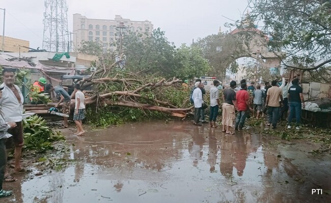 Cyclone Biparjoy 1 000 Villages Without Power In Gujarat Cyclone