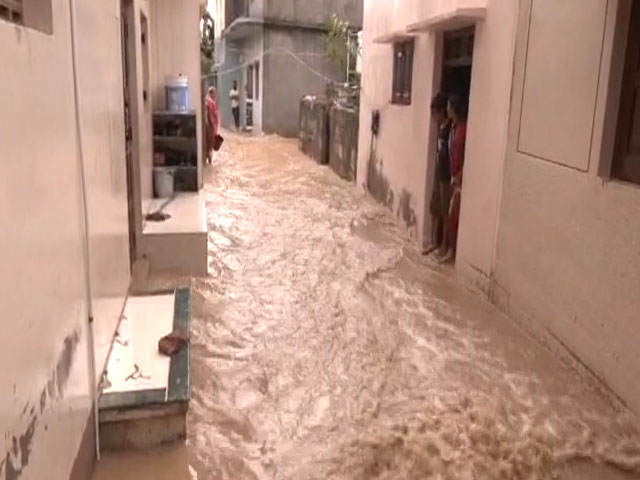 Cyclone Biparjoy Ground Report: Flood Water Enters Houses In Mandvi