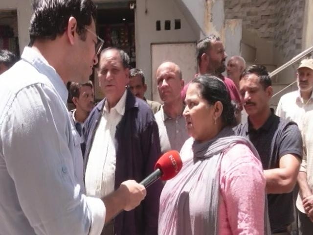 "Ration Worth Rs 15 Lakh Damaged": Locals In Himachal's Pandoh Face ...
