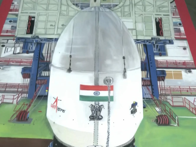 Students In Surat Make Rangoli Of Chandrayaan-3 After ISRO Announces ...