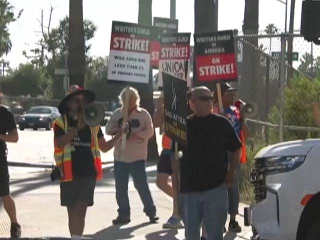 Top Actors Join Screenwriters In Massive Hollywood Strike