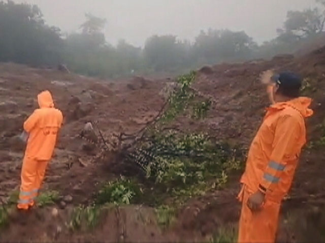 10 Dead, 100 Feared Trapped After Landslide In Maharashtra's Raigad