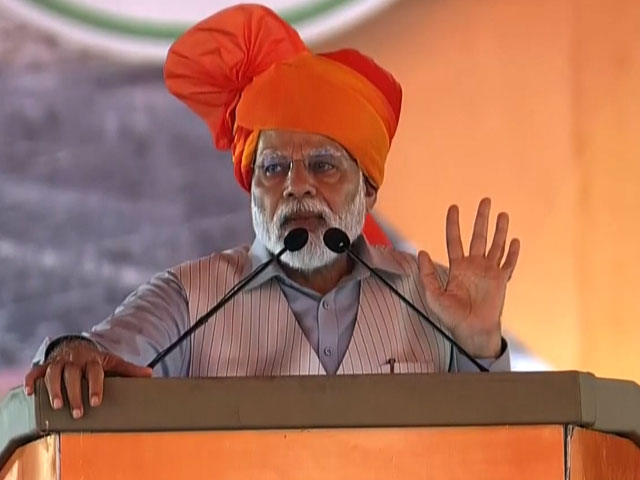 To Congress' "Mohabbat Ki Dukaan", PM Modi's "Jhooth Ka Bazaar" Counter