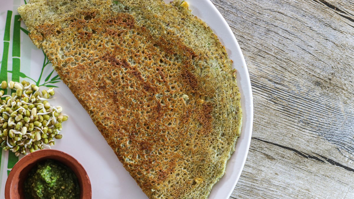 Moong Sprouts Dosa - A Healthy Dosa That Can Help You Lose Weight ...
