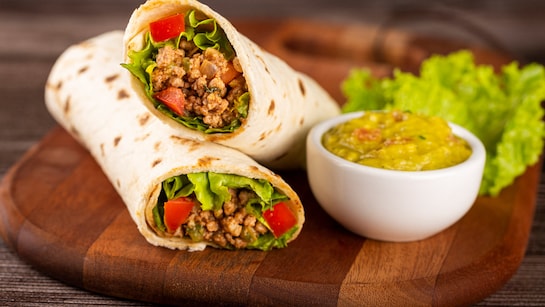 difference between shawarma and wrap