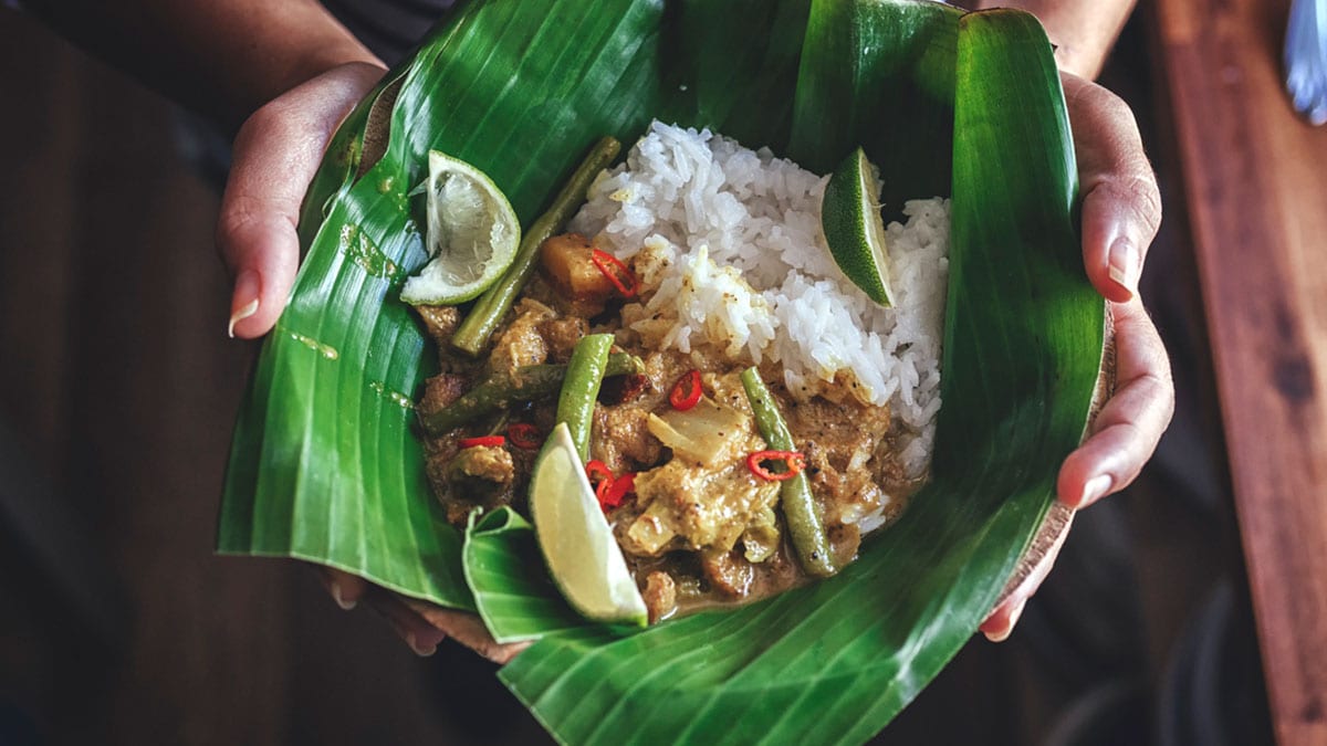 Explore Indian Culture: 5 Types Of Leaves Used For Serving Traditional ...