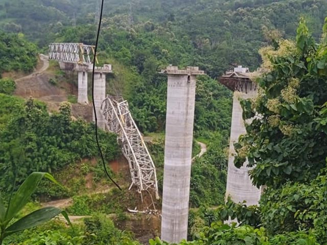 17 Killed As Under-Construction Railway Bridge Collapses In Mizoram