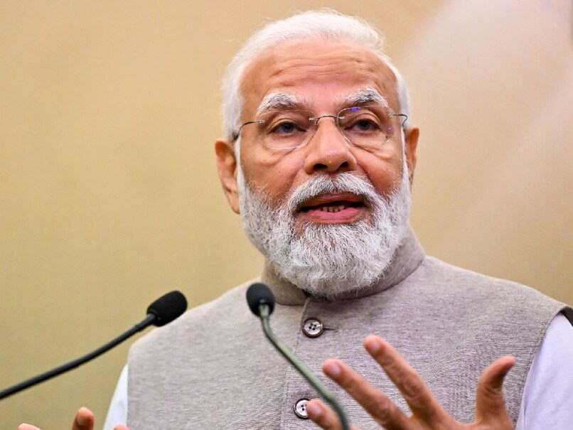 National Sports Day: PM Modi Pays Homage To Major Dhyan Chand, Greets ...