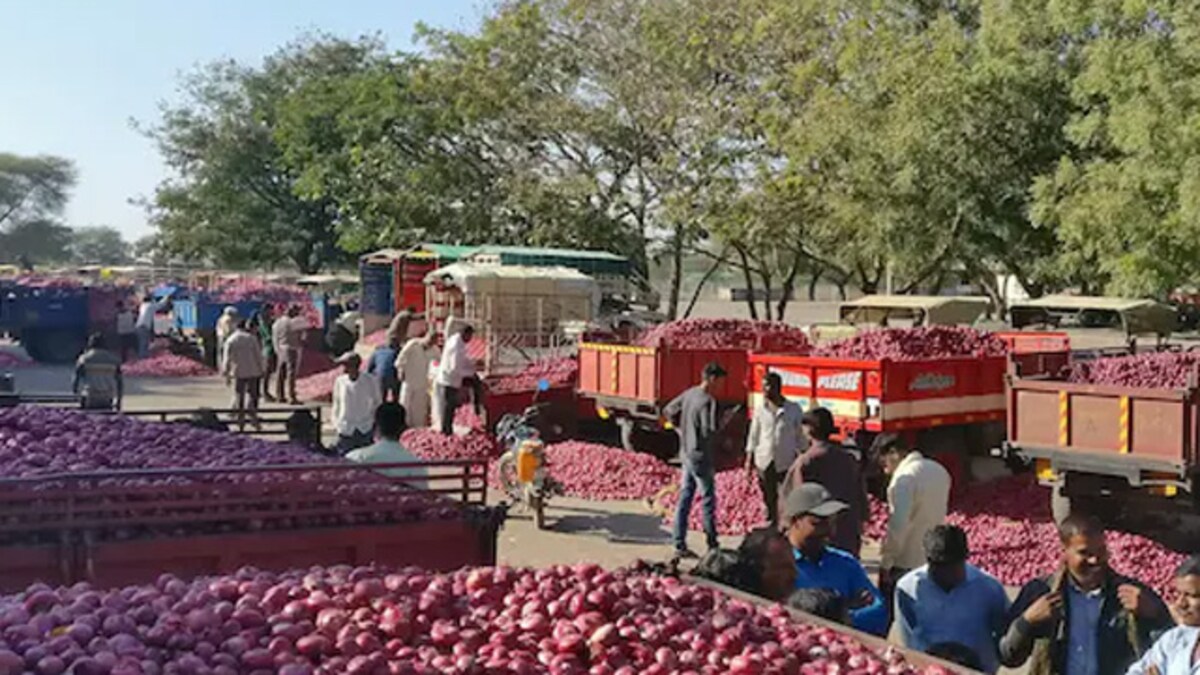 Onion Export Ban: सरकार ने प्याज निर्यात पर प्रतिबंध 31 मार्च तक जारी रखने का लिया ऐलान | Onion ...
