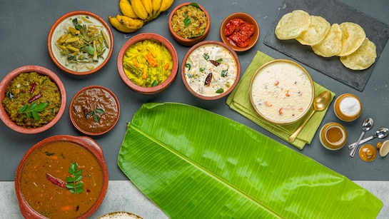 Kerala Food Sadhya Sadhya | Traditional Feast From Kerala, India
