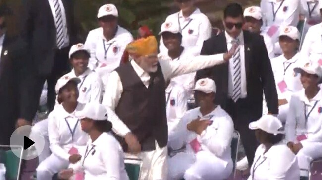 PM Modi | 77th Independence Day: PM Modi Interacts With NCC Cadets At ...