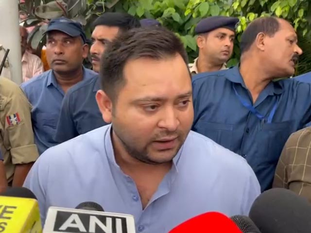 Tejashwi Yadav Ticks Off RJD MLA For Attack On Party MP Manoj Jha