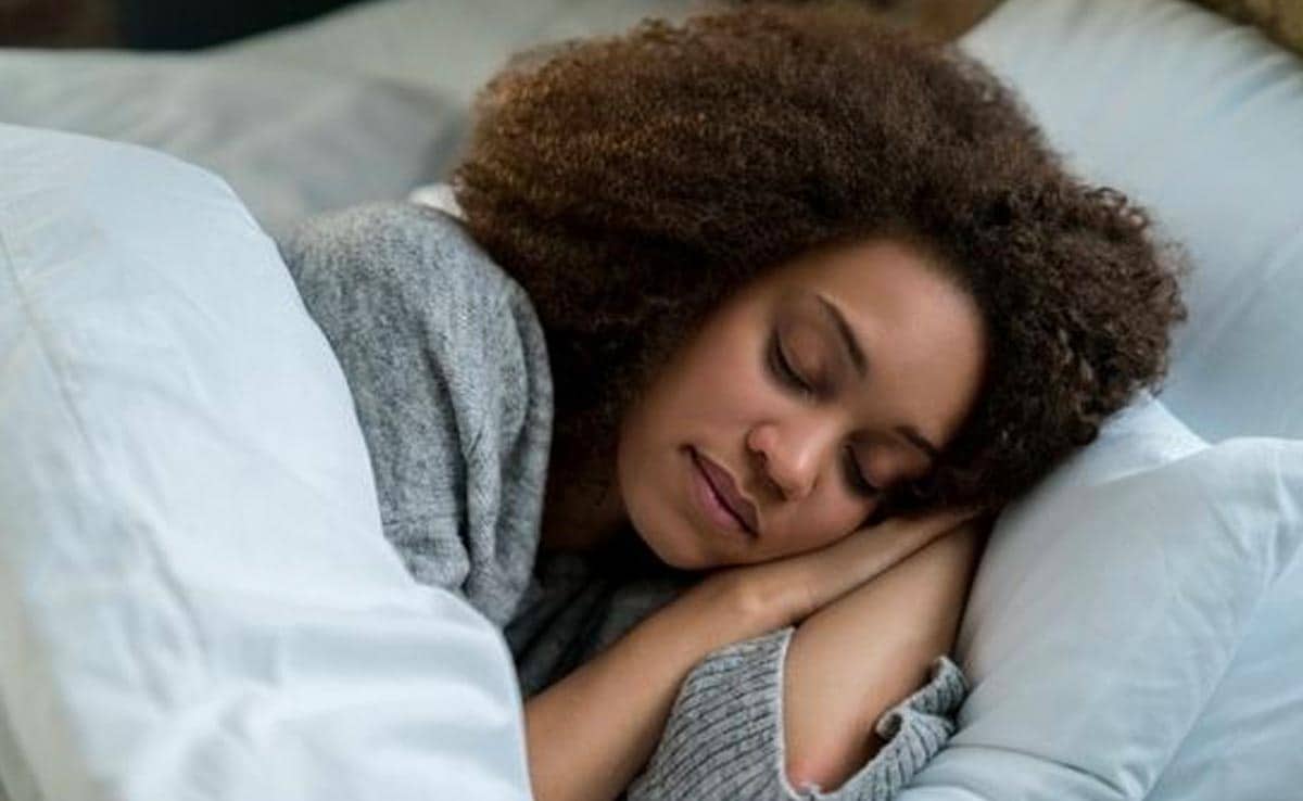What Is REM Sleep? Here's Why You Need It