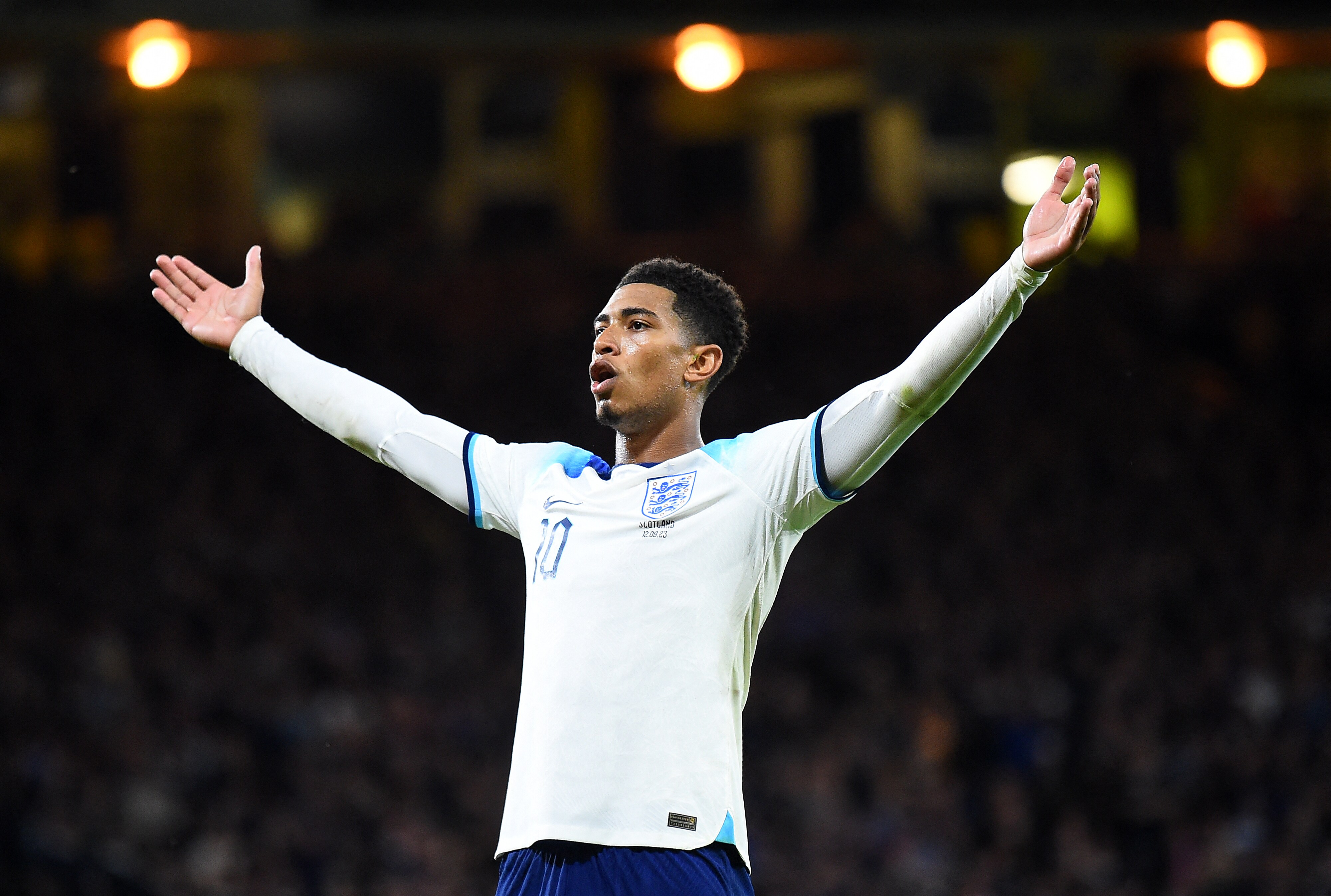 Jude Victor William Bellingham Profile - Football Player, England ...