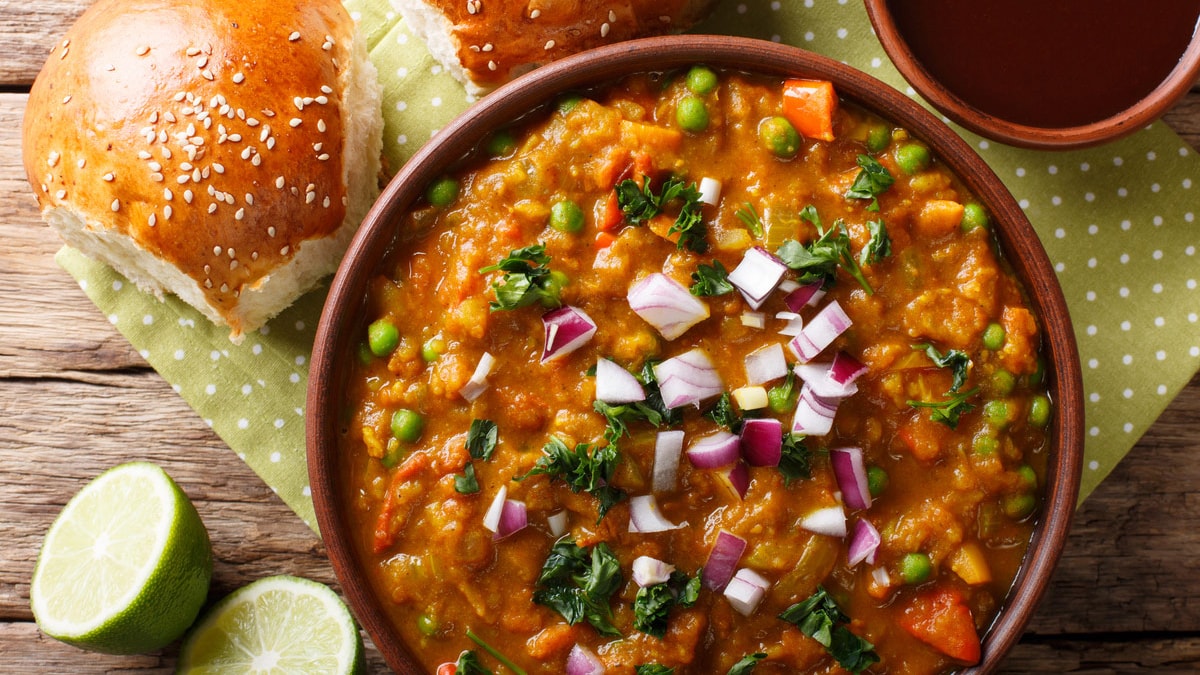 8 Easy Maharashtrian Vegetable Dishes To Make And Relish At Home ...