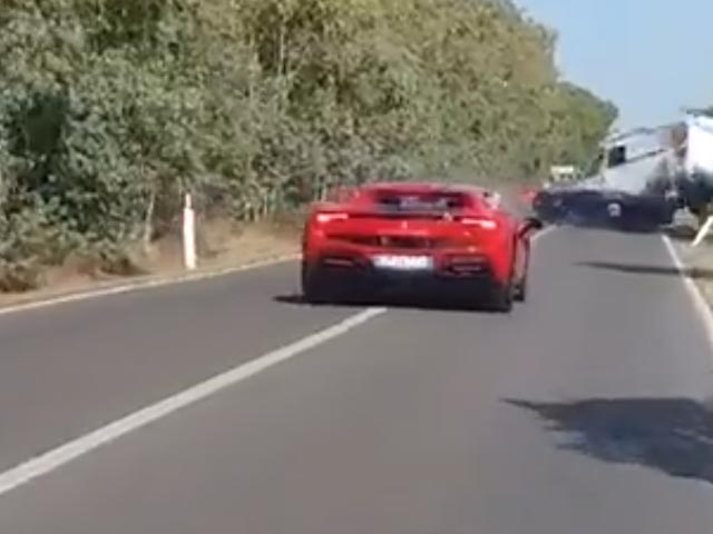 Video: Swades Actor Gayatri Joshi In Ferrari-Lamborghini Crash, 2 Dead