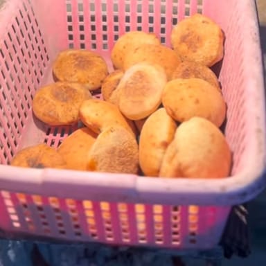 Viral Video Goan Bakery: Making Of Goan Bread Poie Wins Hearts ...