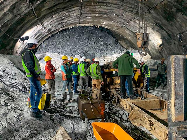 Rescue Work In Uttarakhand Tunnel Paused After Loud "Cracking Sound"