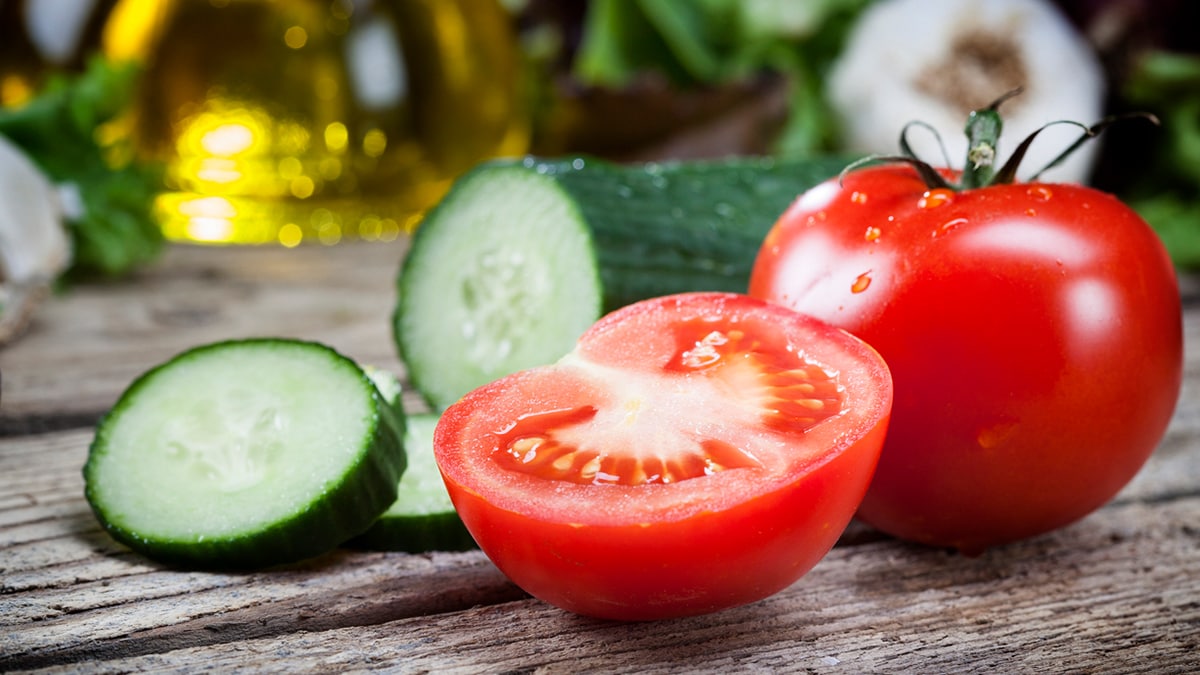 Love Tomato-Cucumber Salad? It May Not Be Good For Your Health - NDTV Food