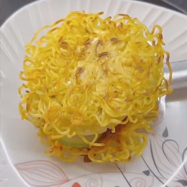 After Maggi Paratha And Milky Maggi, Making Of Maggi Burger Goes Viral