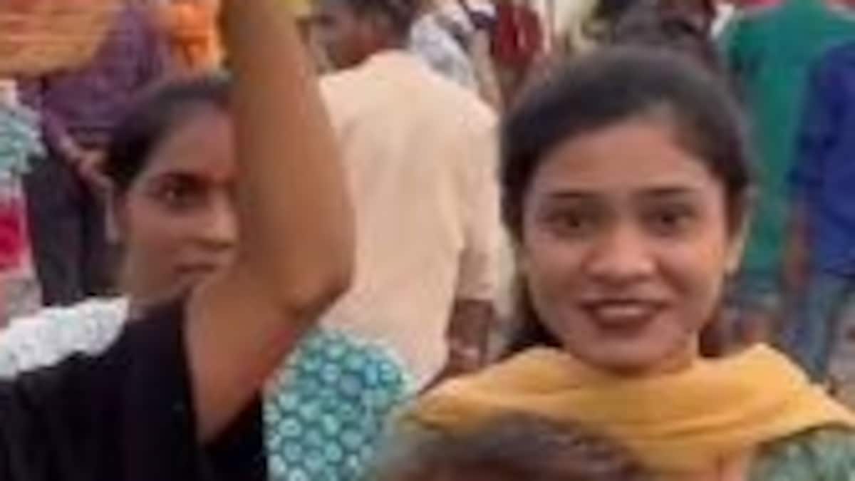 Barwaha: नर्मदा घाट पर यूपी-बिहार के लोगों ने की छठ पूजा, सोमवार को है ...