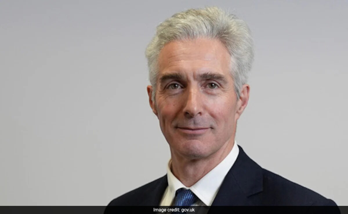 UK Minister's Speech In House Of Lords Interrupted By 'Mission ...