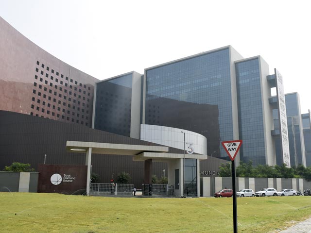 PM Modi Inaugurates Surat Diamond Exchange, World's Largest Office