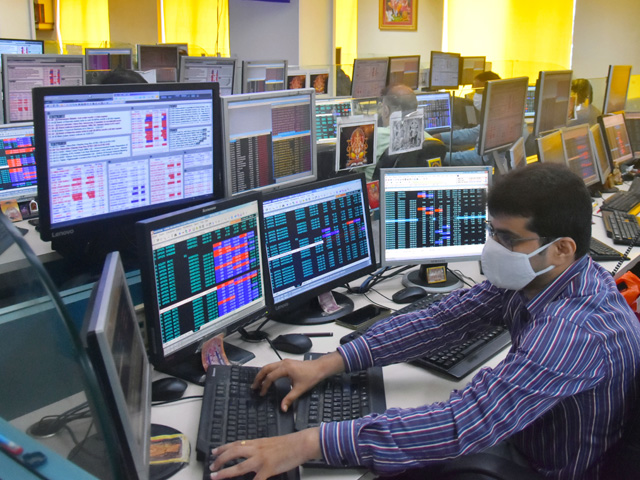 Markets Bleed: Sensex Tanks Over 1000 Points