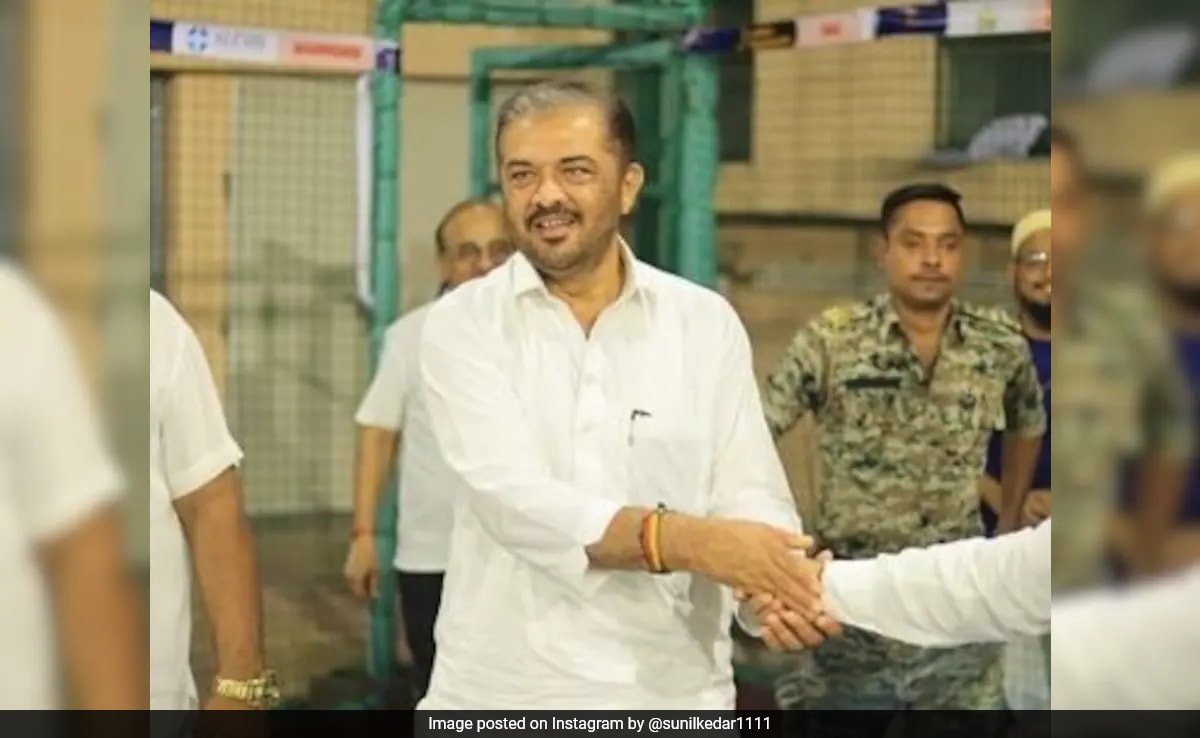 Ex Maharashtra Minister Sunil Kedar Disqualified From Assembly After ...