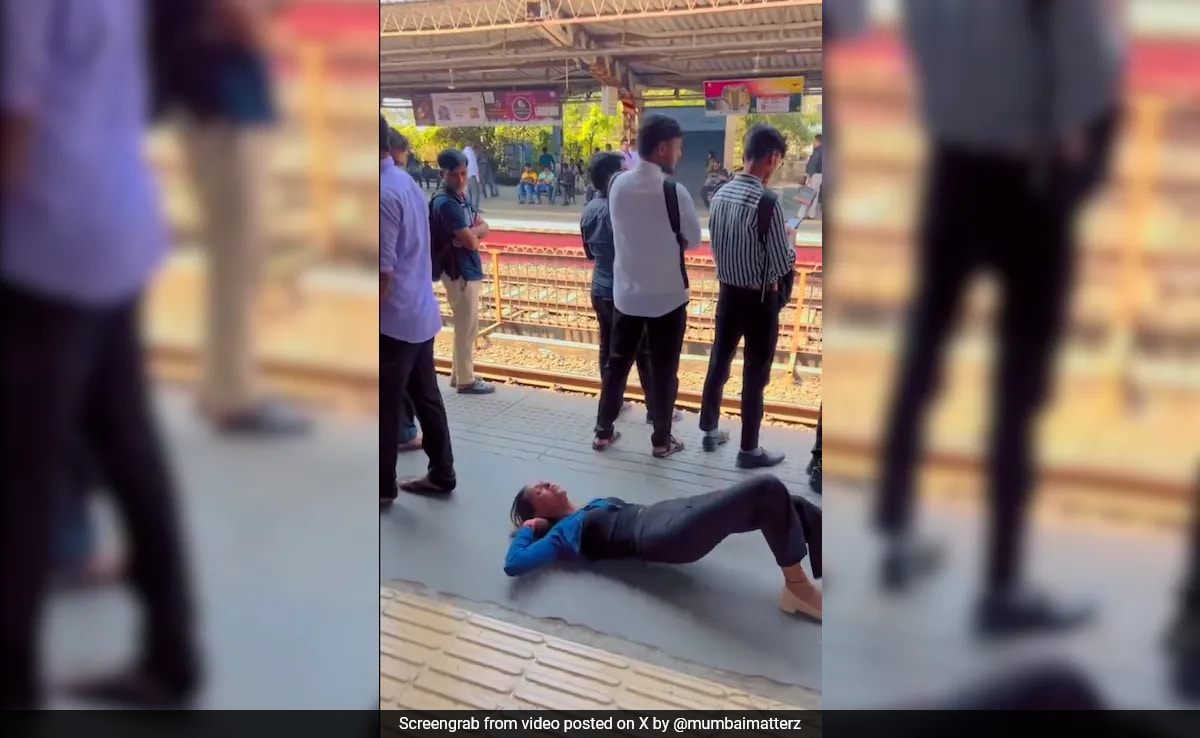 Viral Video: Woman's Dance To Bollywood Song At Crowded Mumbai Station ...
