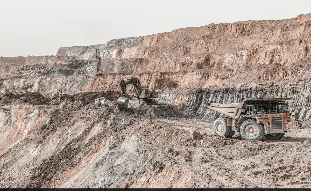 Nine Dead In Peru's Poderosa Mine After Armed Men Raid