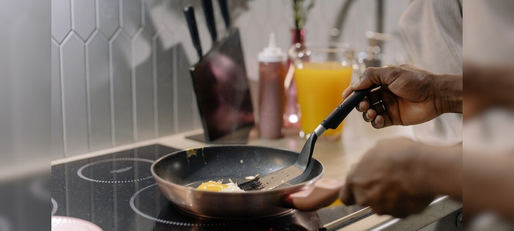 how to boil eggs on prestige induction stove