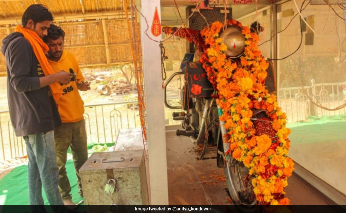 This 'Bullet Baba Shrine' In Rajasthan Is Dedicated To A Royal Enfield ...