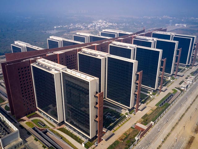 Inside Surat Diamond Exchange, World's Largest Office