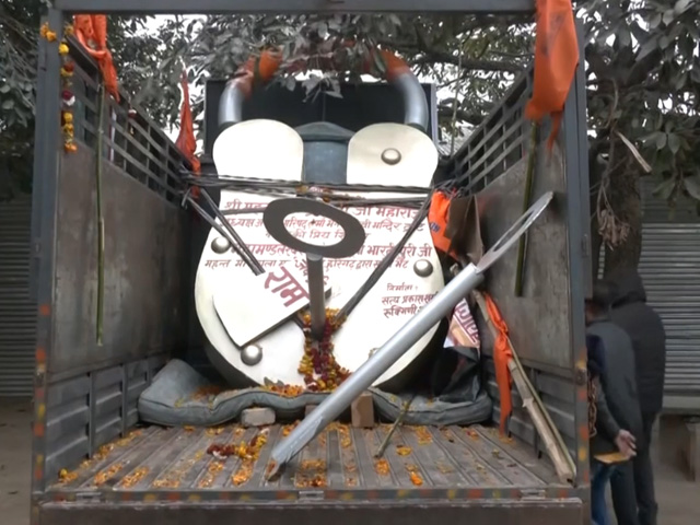 World's Largest Lock Arrive In Ayodhya Ahead Of Ram Temple Ceremony