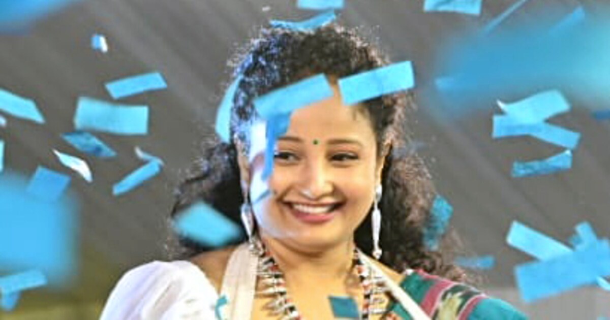 मिलिए हेमंत सोरेन की पत्नी कल्पना सोरेन से, जो हो सकती हैं झारखंड की ...