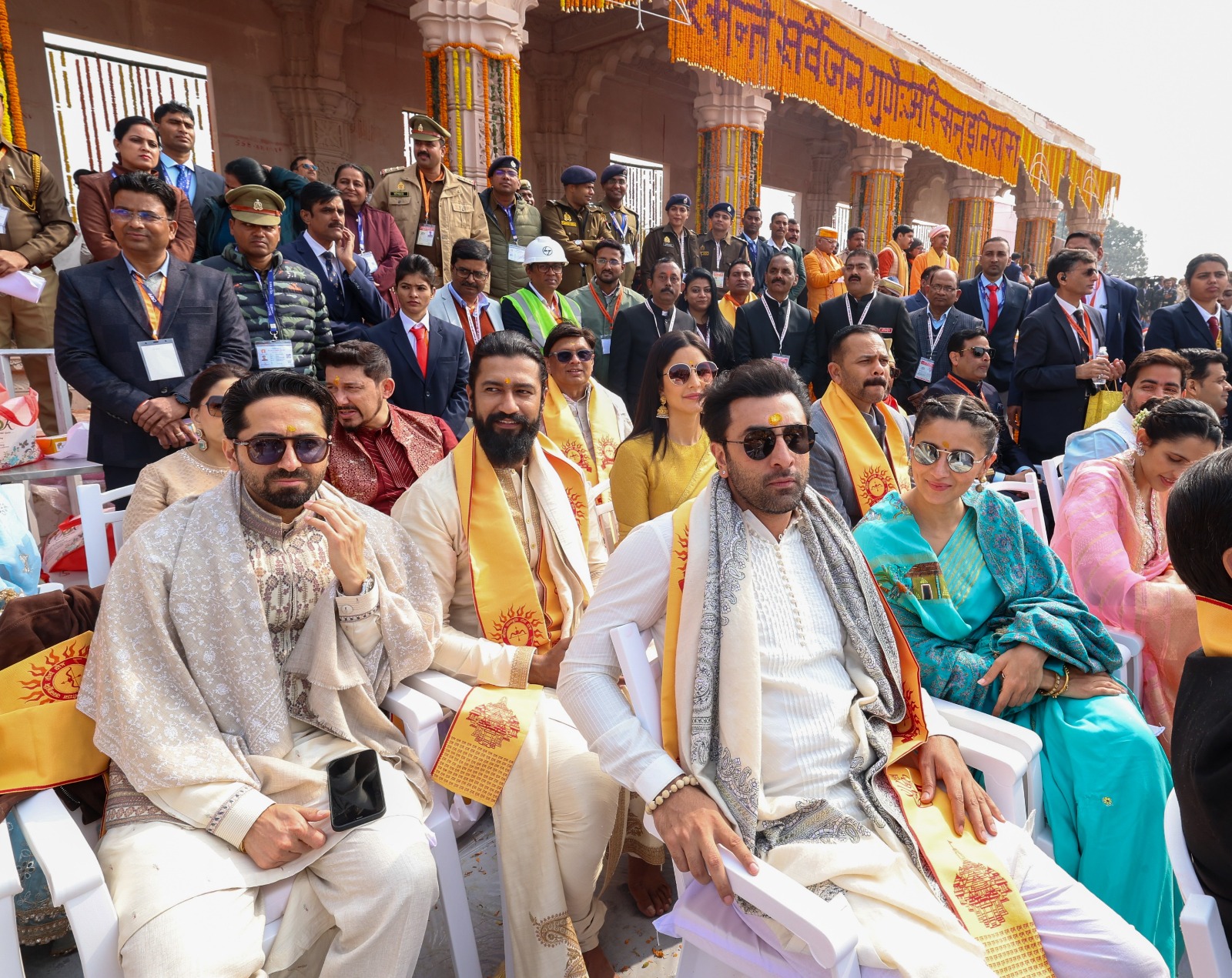 Ram Mandir Inauguration today: Celebs At Ayodhya: Amitabh Bachchan ...