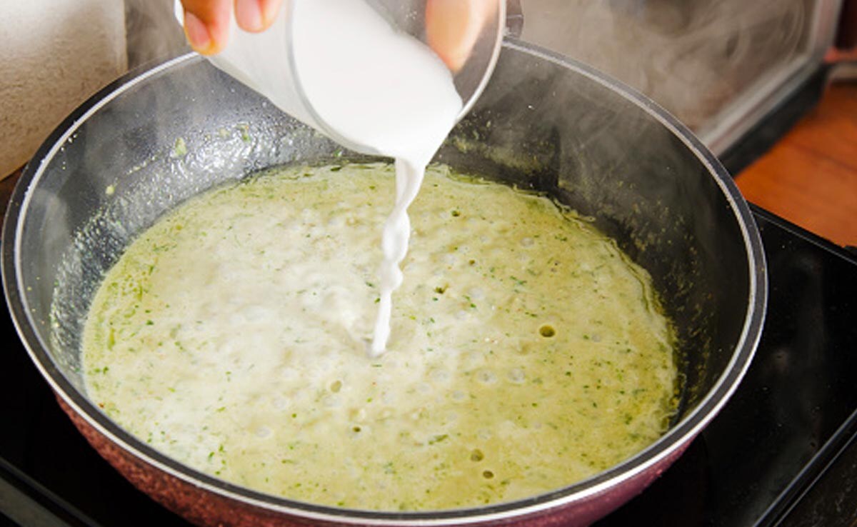 Watery Gravy | Know All About Watery Gravy at NDTV Food