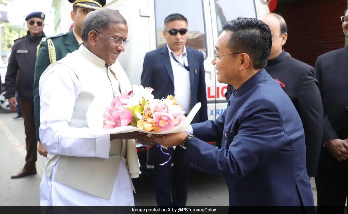 On Republic Day, Sikkim Honours Heroes Of Last Year's Flash Floods