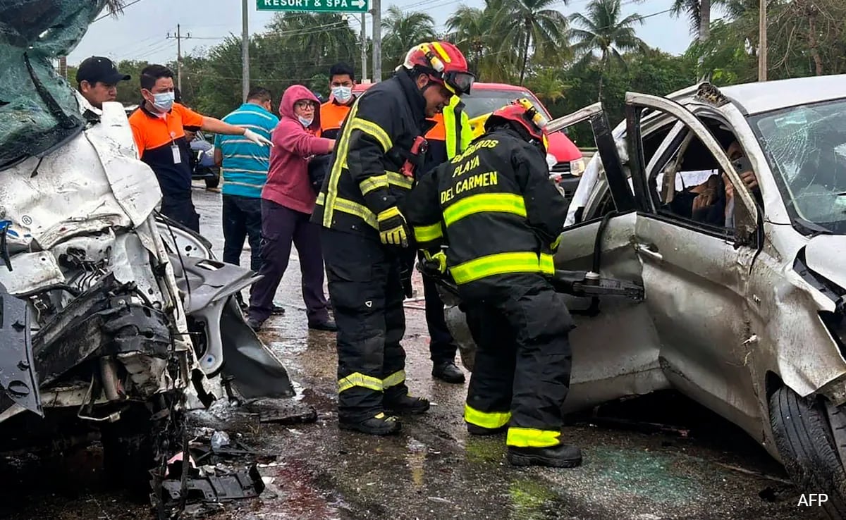 5 Argentine Tourists Among 6 Killed In Road Crash In Mexico