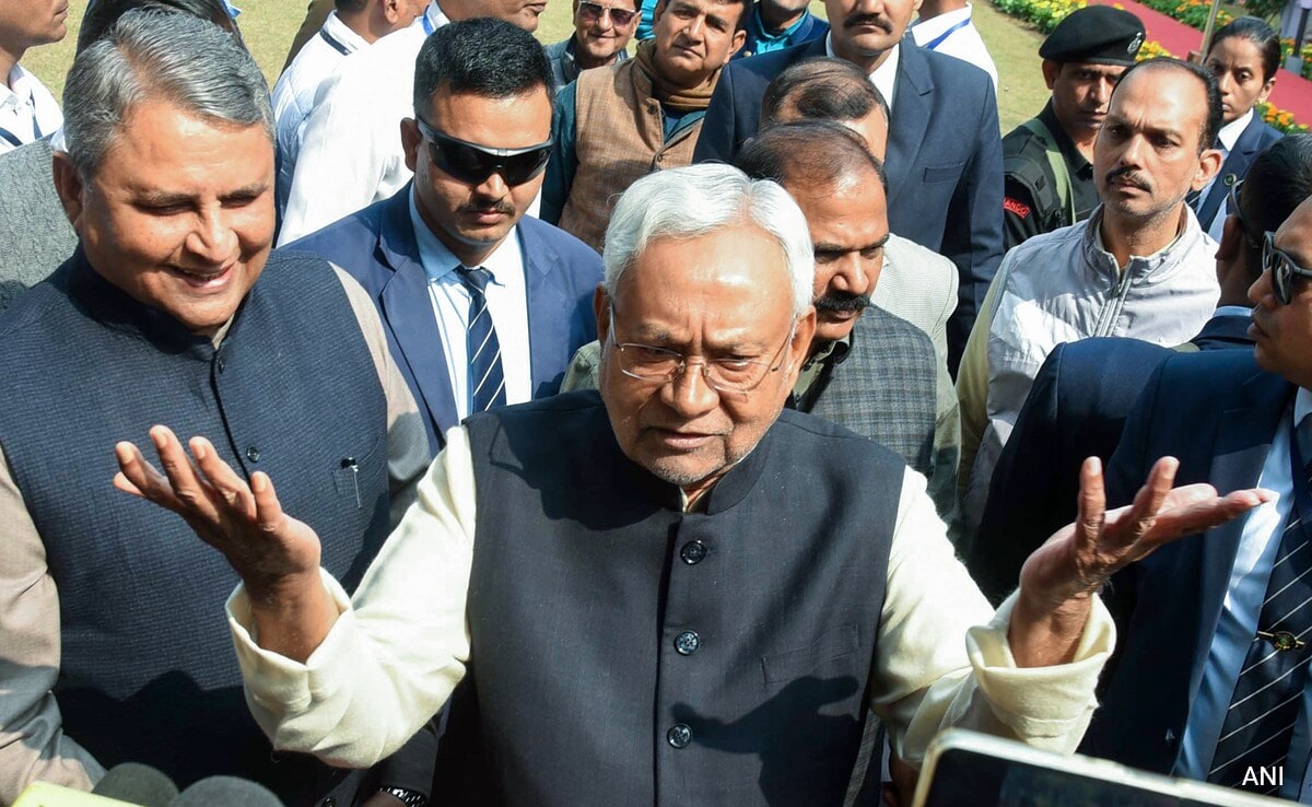 Nitish Kumar Responds To Lalu Yadav's "Doors Open" Remark