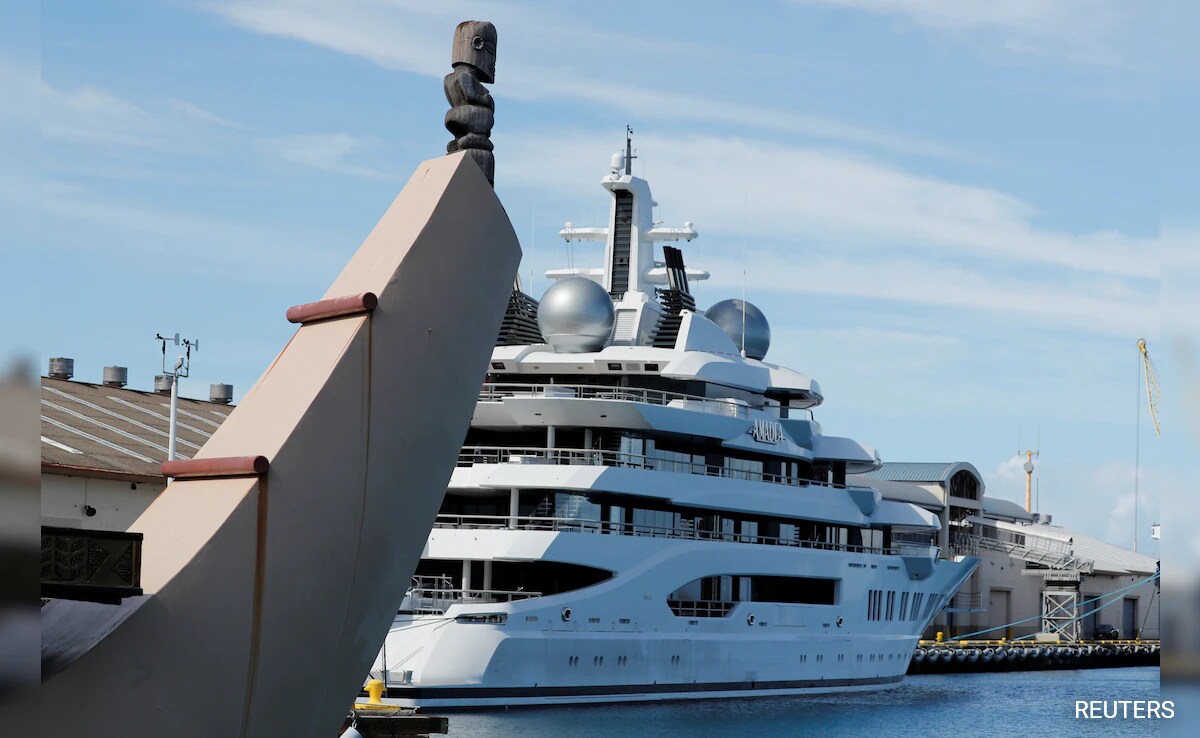 Russian Oligarch's Seized Yacht Costs More Than $7 Million A Year To ...
