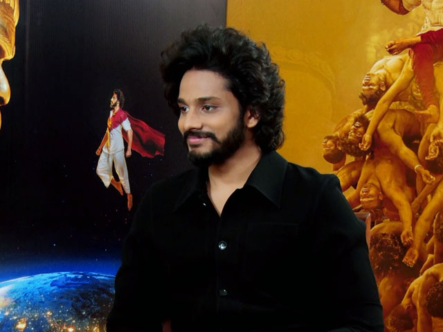 Hanu-Man Actor Teja Sajja On Lifting 15 Kg Gada