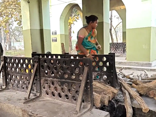 Lakshmi Jena, Odisha's Woman Mortician Who Has Cremated 40,000 Bodies ...