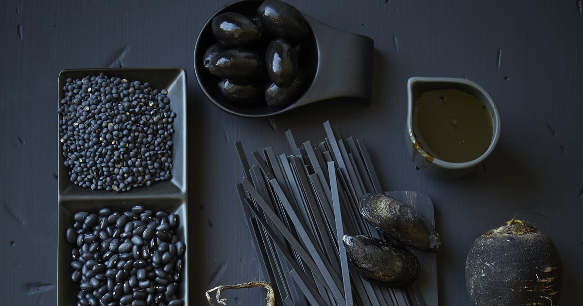 6 Mind-Blowing Black Foods To Try ASAP