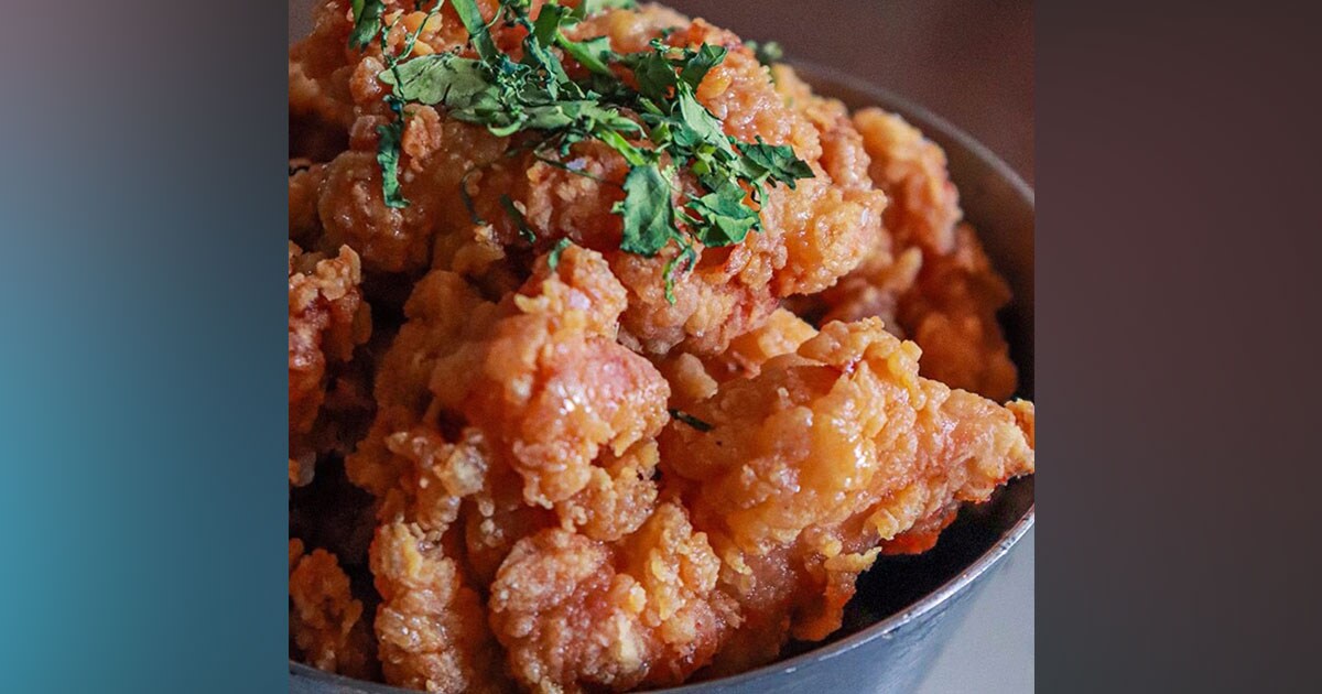 Feast At Wow! Chicken, Earn Rewards